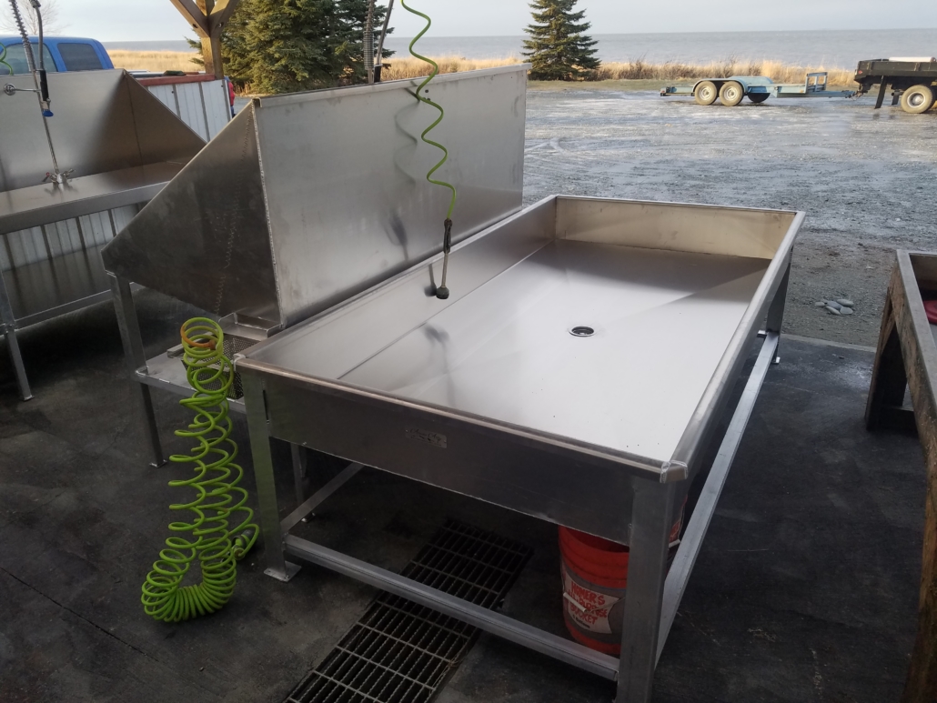 Fish Processing & Cleaning Station - Alaska Alloy